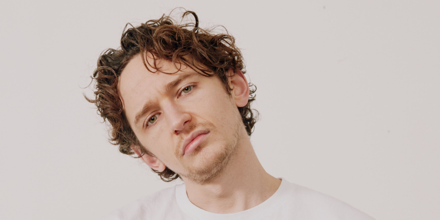 Milo Edwards: How Revolting! Sorry to Offend – themumble.uk