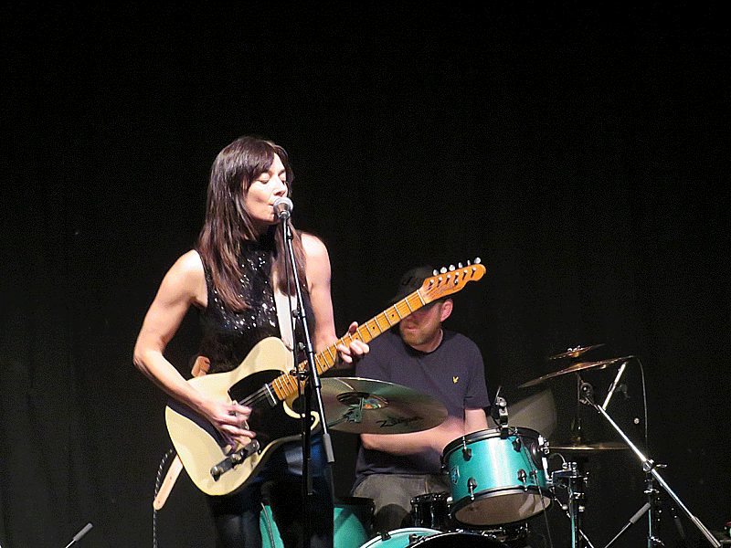 Kara Grainger and Band – themumble.uk